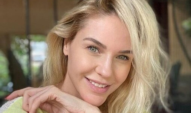 Emine Ün sosyal medyayı salladı: Bikinili pozlar - Magazin - Macro Haber